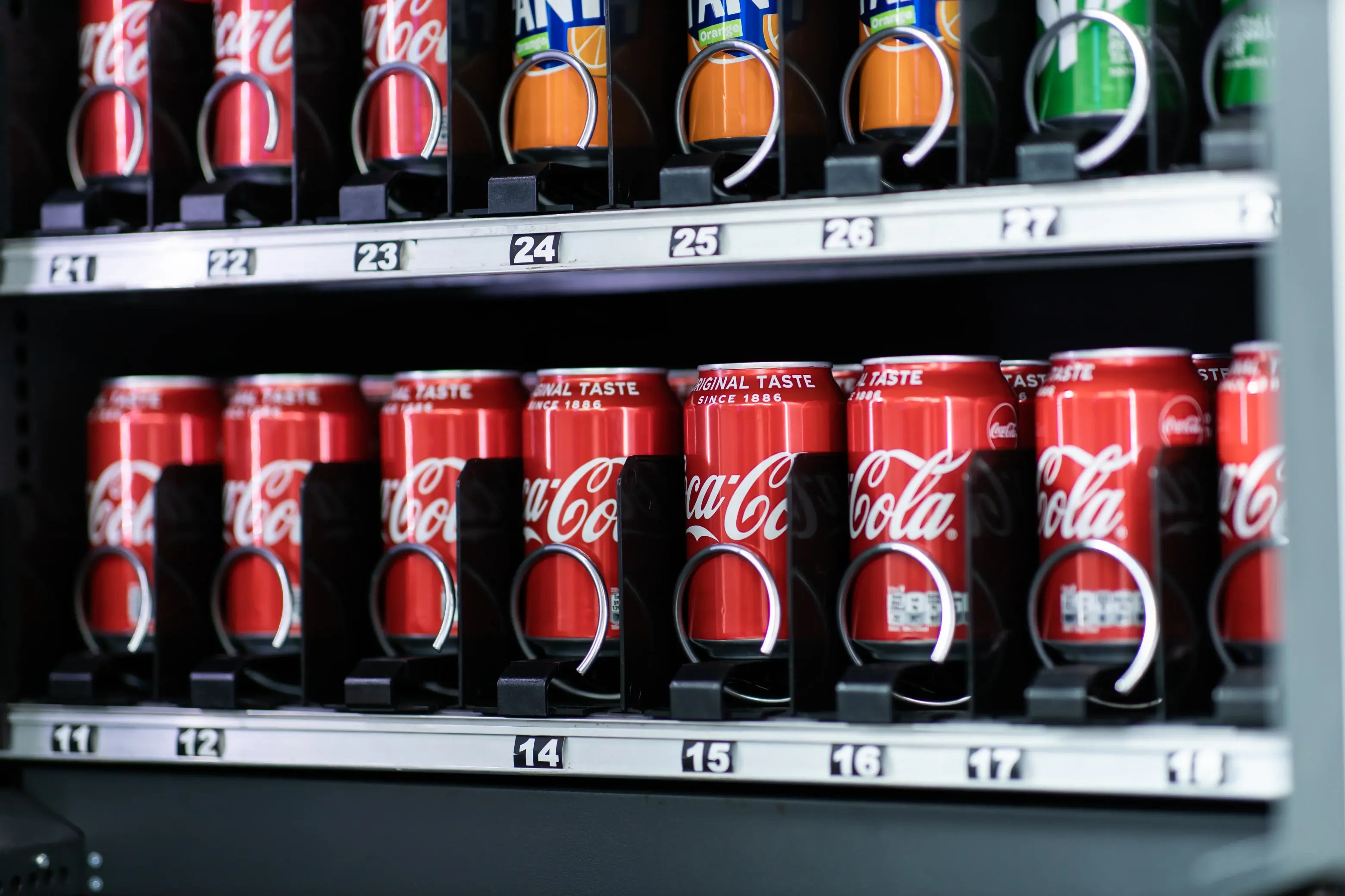 Coca Cola Automat | DGA Vending | Unverbindlich Angebot anfordern